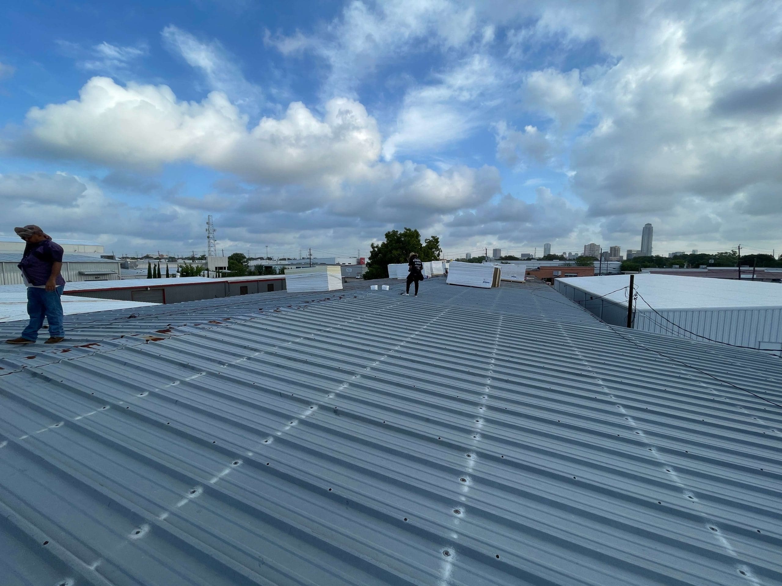 TPO Metal Retrofit Roof Installation Houston – HHH Roofing & Construction